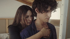 Un Verano Ardiente - Película :: CINeol