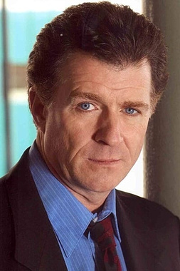 La biografía y filmografía de David Abbott, imágenes, curiosidades y ...