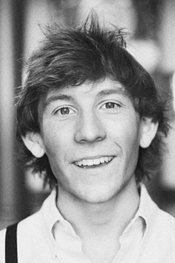 Erik Per Sullivan - Biografía, filmografía y fotos :: CINeol